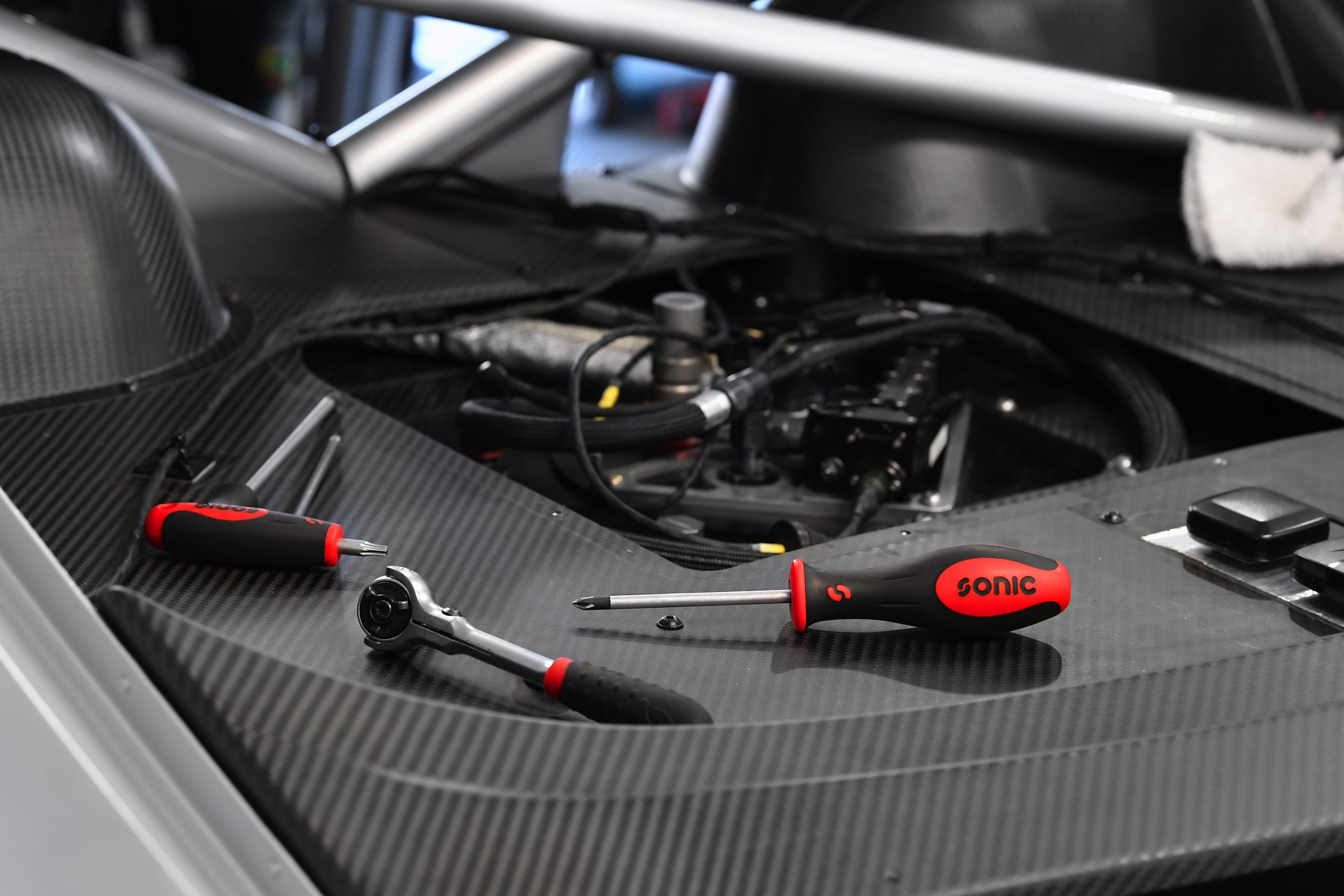 Preventing FOD with Aviation Specific Toolsets - Sonic Tools